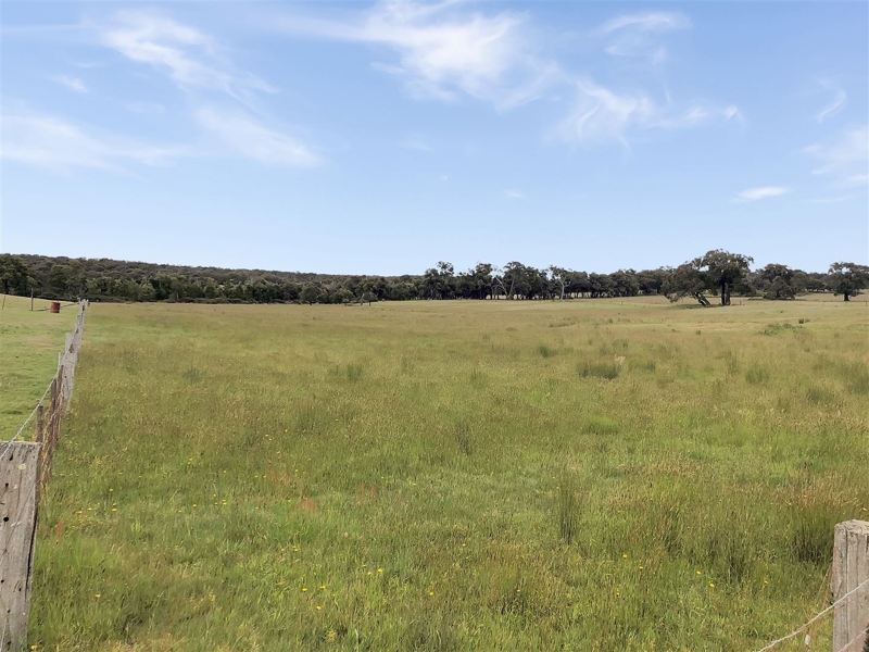 Sold CA 28 Snake Valley Mortchup Road, Snake Valley, VIC 3351 for ...