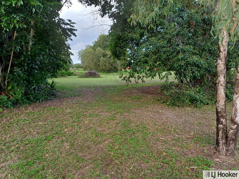 Sold 14 Amanda Cresent, Tully Heads, QLD 4854 for Contact Agent on 15 ...