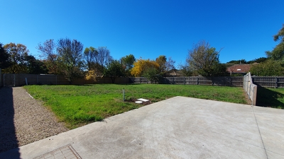 Explore Inglis Street, Ballan, VIC - 3342 - view.com.au