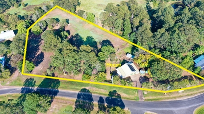 Explore Old Veteran Road, Veteran, QLD - 4570 - view.com.au