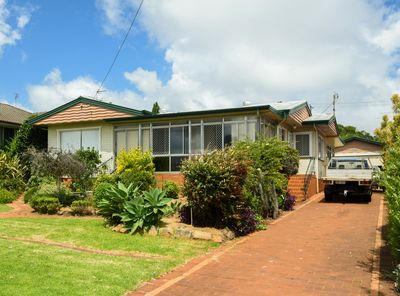 11 Primrose Street, South Toowoomba, QLD 4350 Property Details - view ...