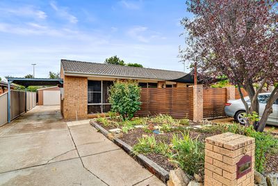 5 Hollis Place, Gordon, ACT 2906 Property Details - view.com.au