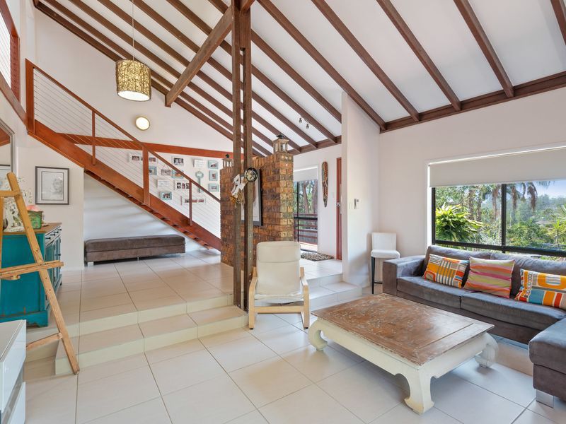 21 Mazzard Street, Bellbowrie, QLD 4070 Property Details - view.com.au