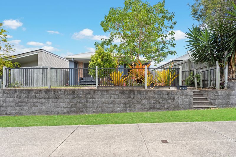 60 Lamington Drive, Redbank Plains, QLD 4301 Property Details - view.com.au